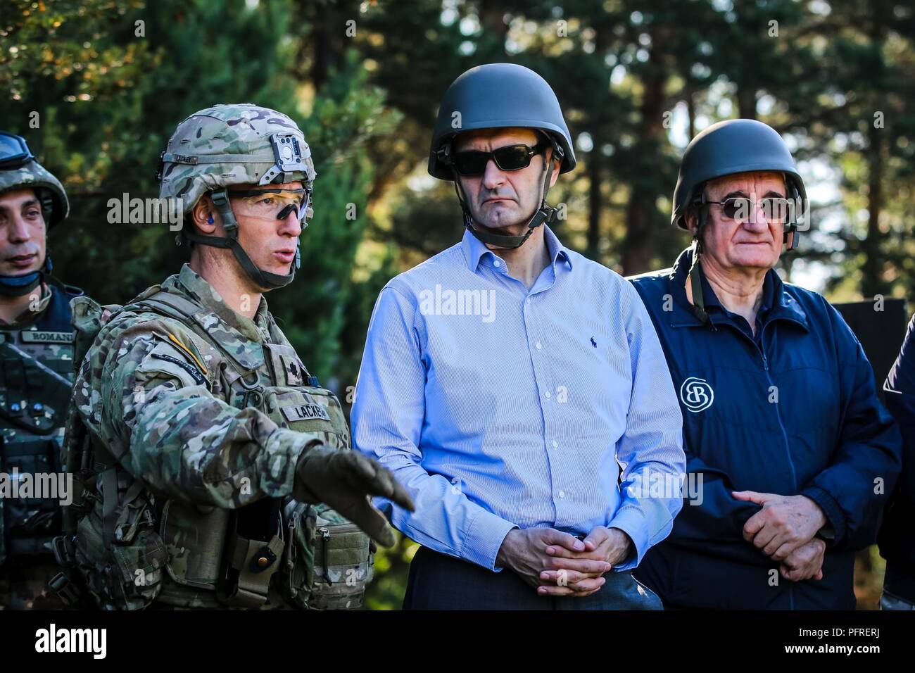 Miro Kovac (middle), Miroslav Tudman (right), members of the Croatian ...