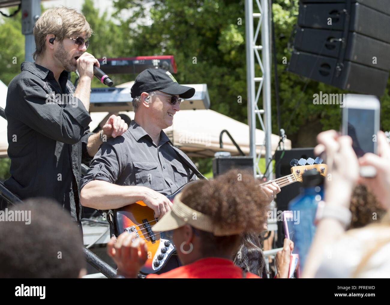 Uso metro hi-res stock photography and images - Alamy