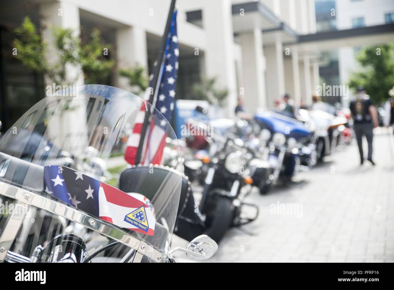Participants of Rolling Thunder prepare to start their Memorial Day ...