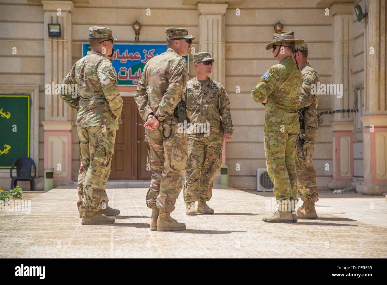 Australian defence force iraq hi-res stock photography and images - Alamy