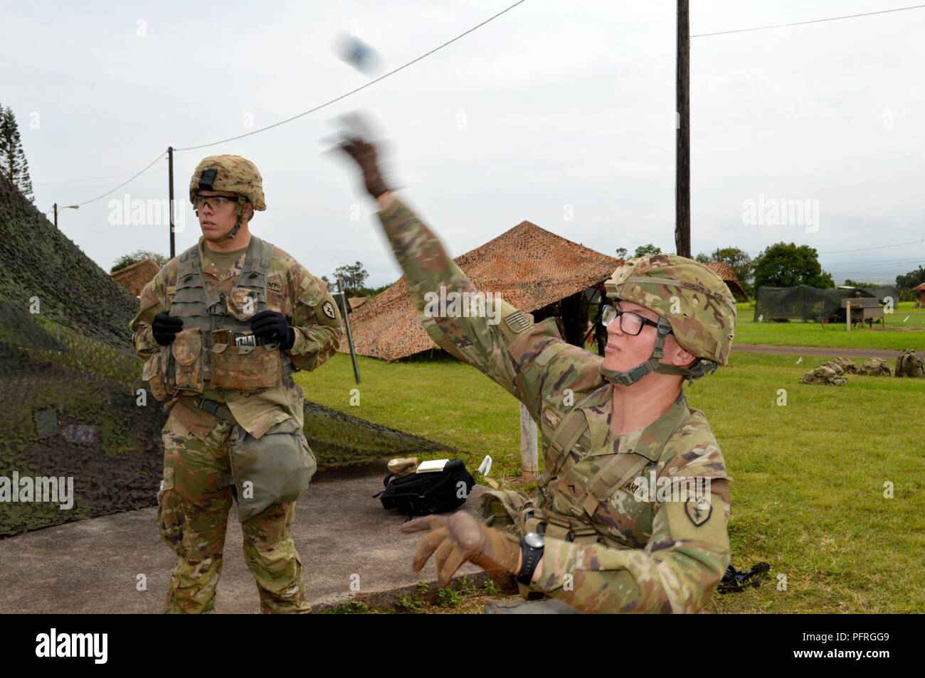 Hand grenade practice hi-res stock photography and images - Alamy