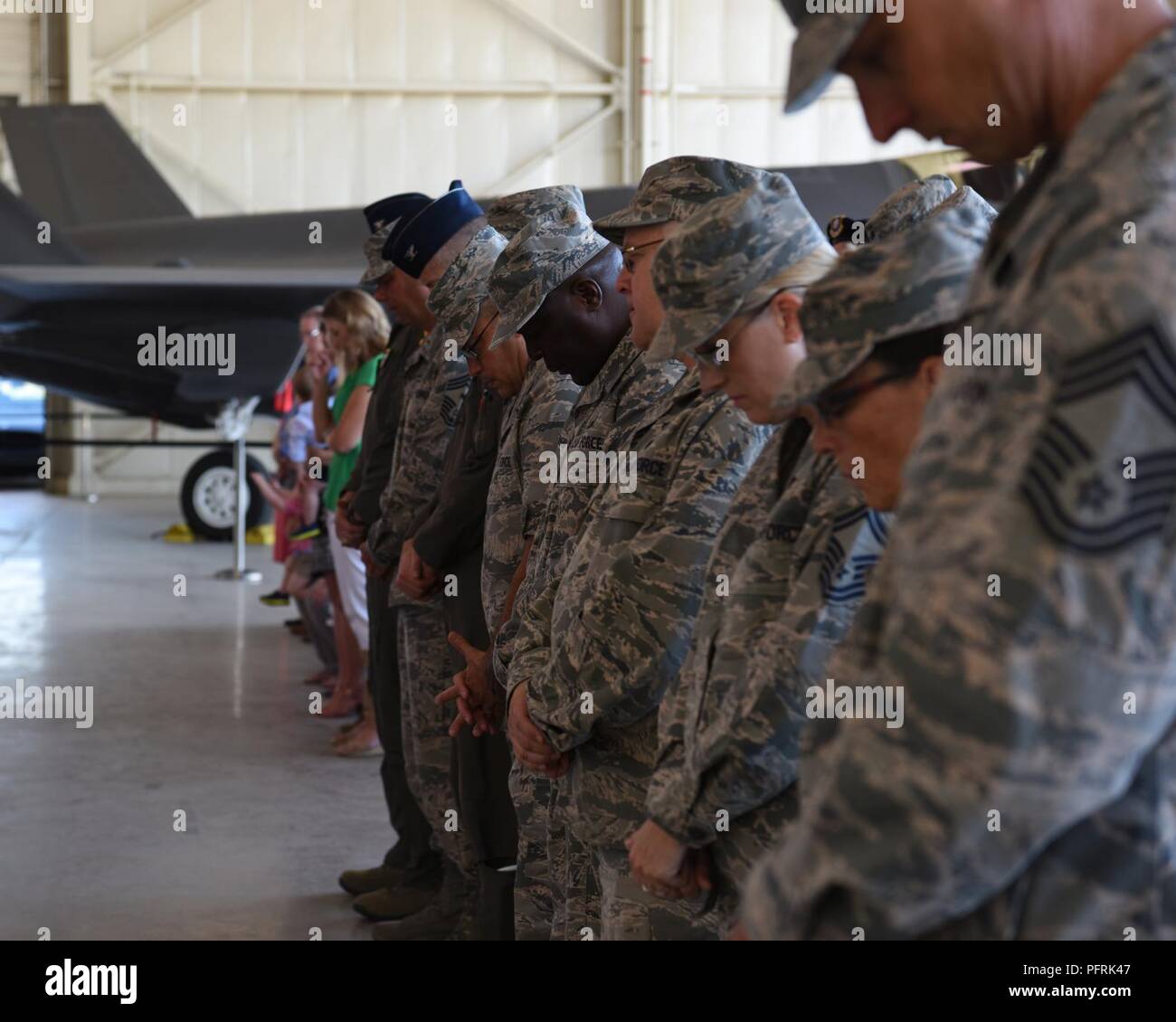 56th fighter wing change of command hi-res stock photography and images ...
