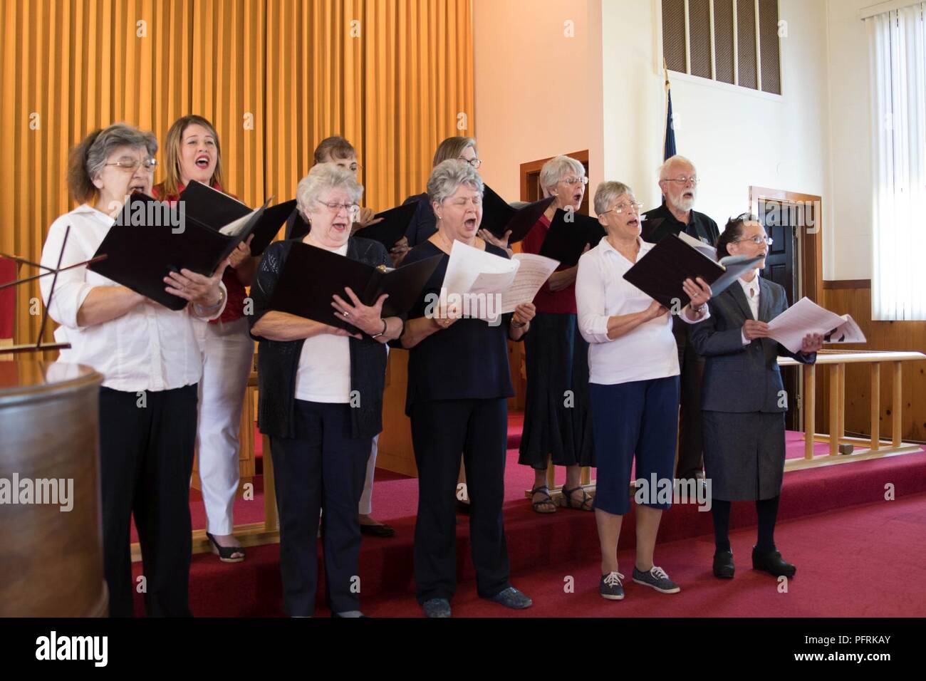 The Walla Walla Choral Society, sing at the Walla Walla VA Chapel ...