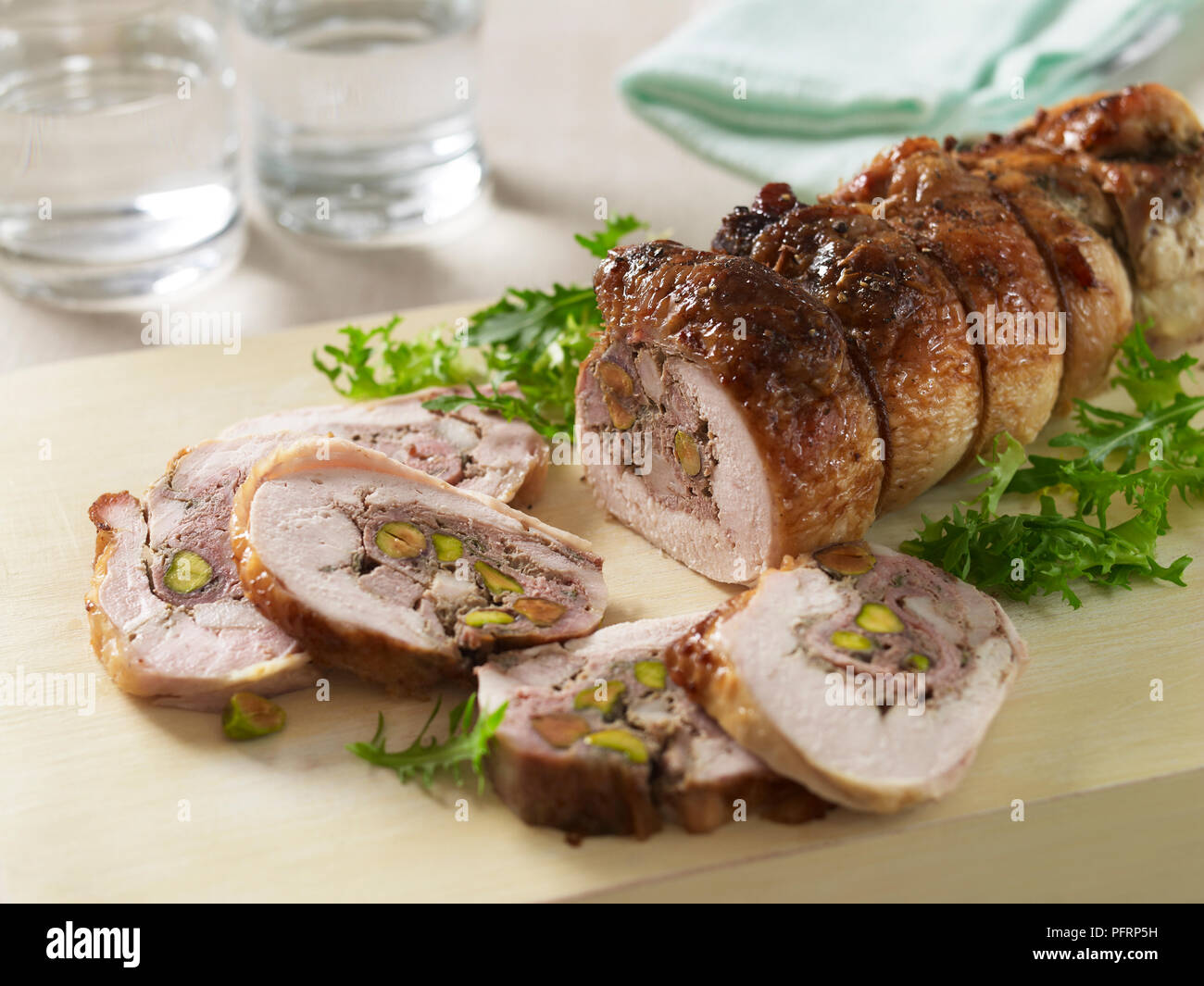 Ballotine chicken hi-res stock photography and images - Alamy