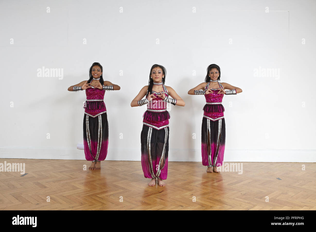 Dance formation hi-res stock photography and images - Alamy