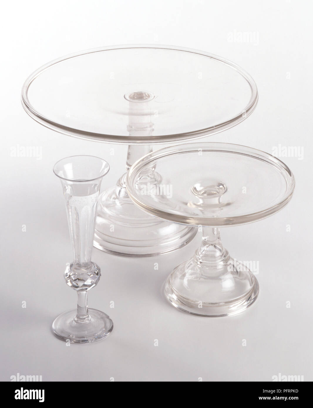 Circular objects hi-res stock photography and images - Alamy