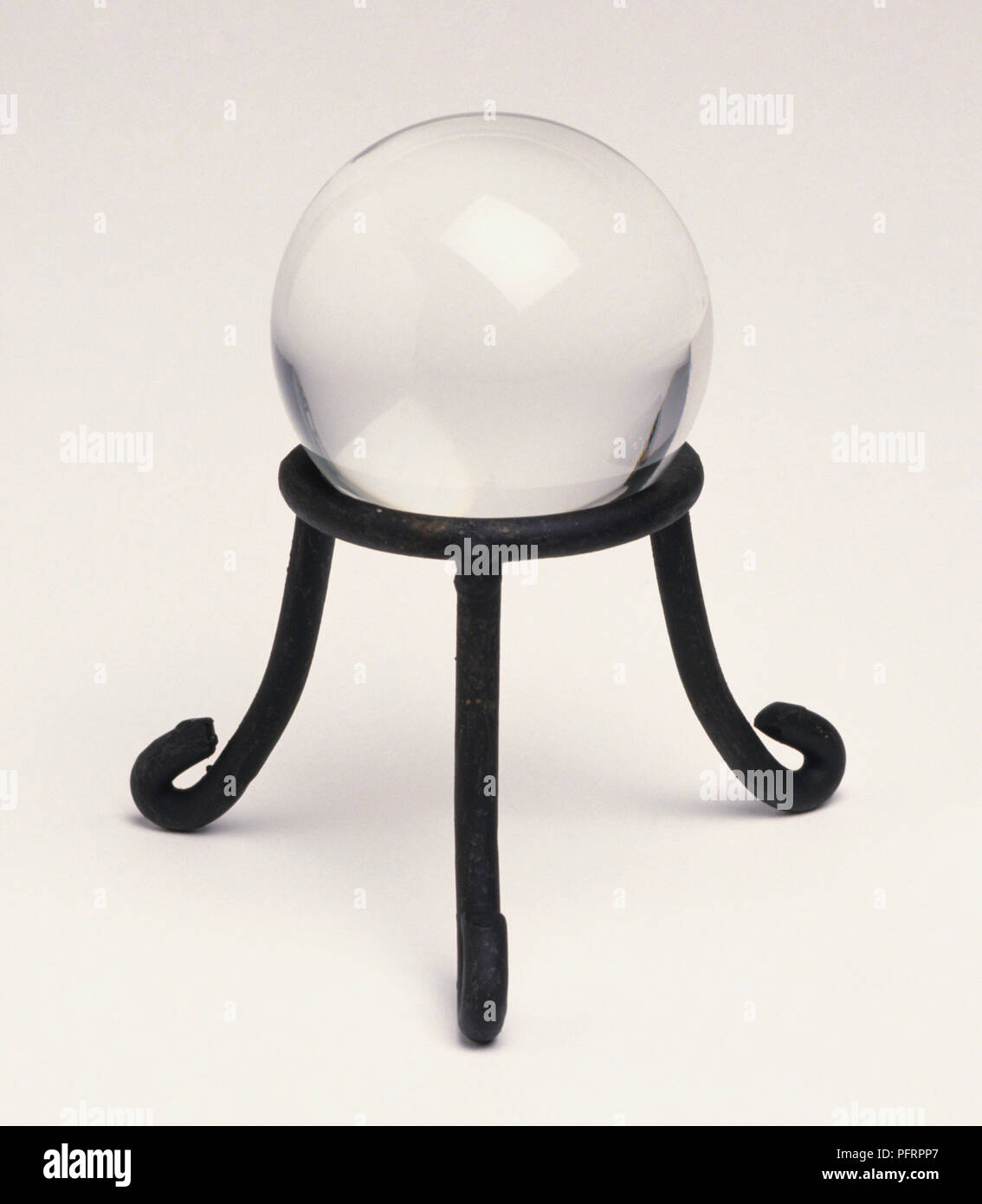 Cast iron objects hi-res stock photography and images - Alamy