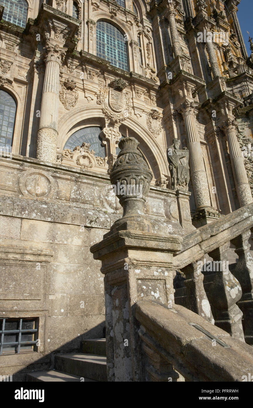 Santiago cathedral steps hi-res stock photography and images - Alamy