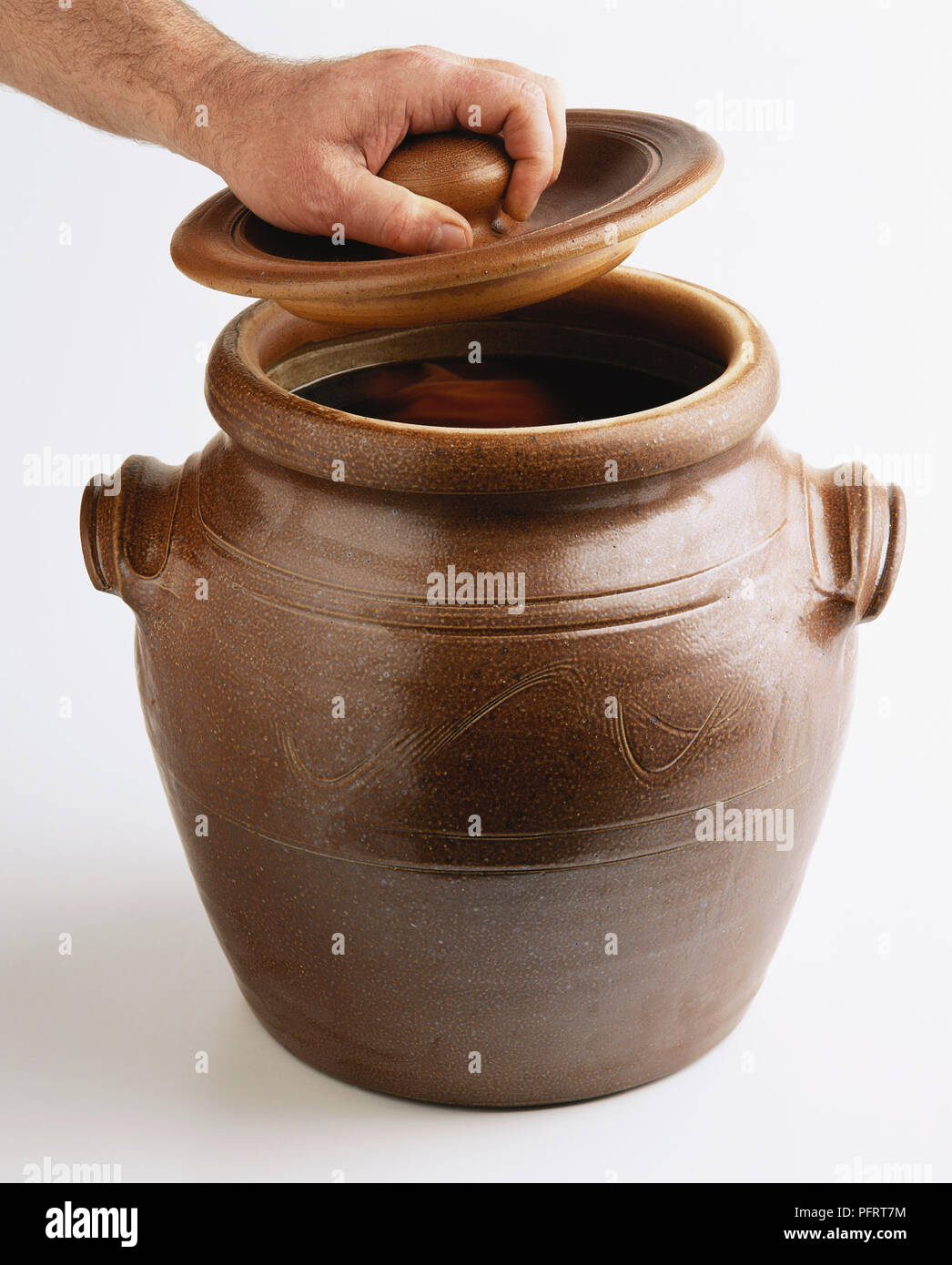 Pottery lid hi-res stock photography and images - Alamy