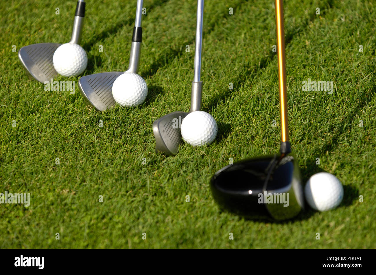 Golf club selection hi-res stock photography and images - Alamy