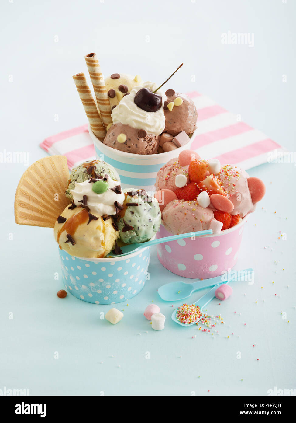 Coloured ice cream hi-res stock photography and images - Alamy