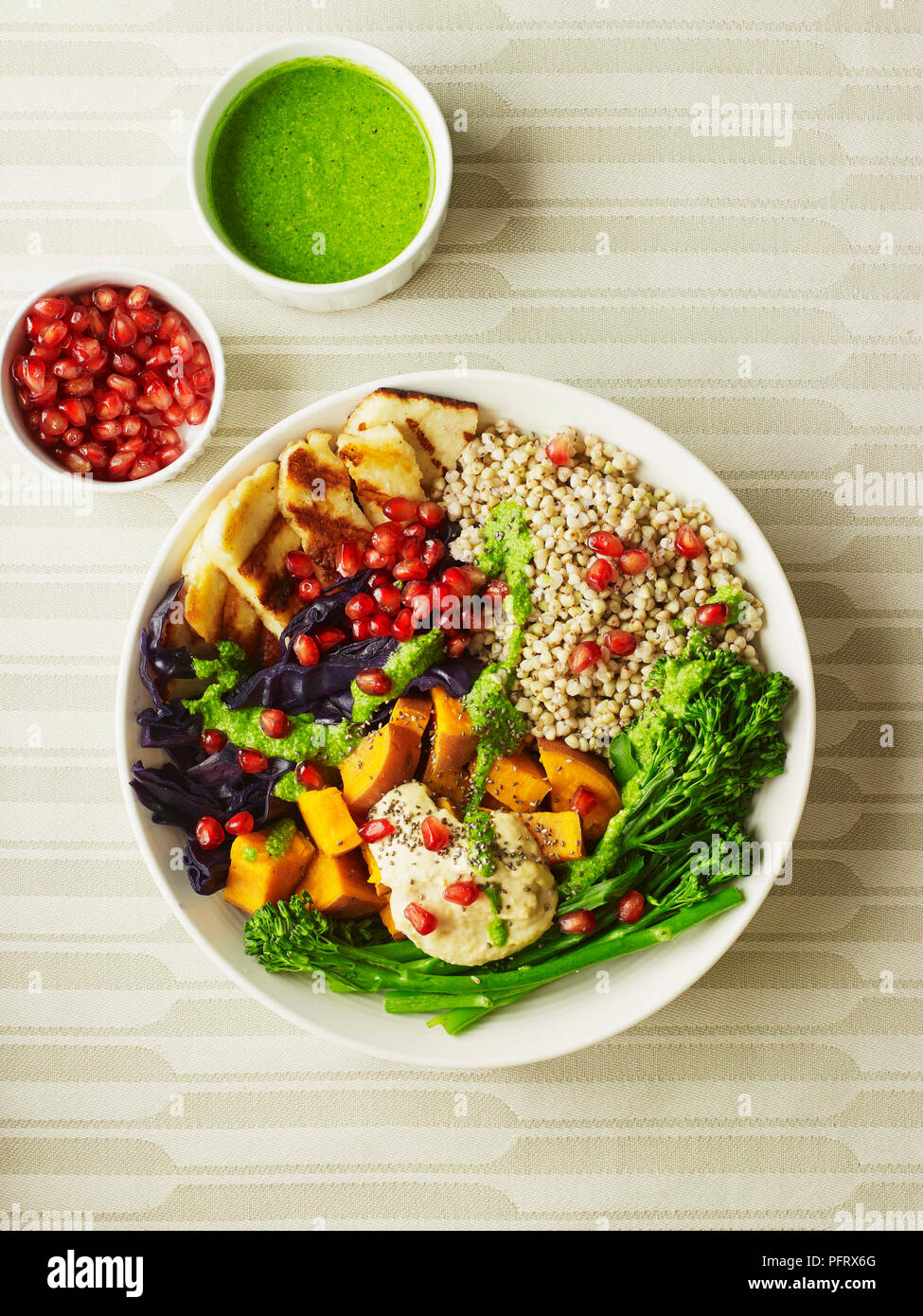 Power bowl hi-res stock photography and images - Alamy