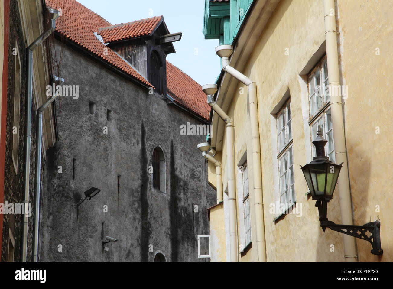 Medieval cities hi-res stock photography and images - Alamy