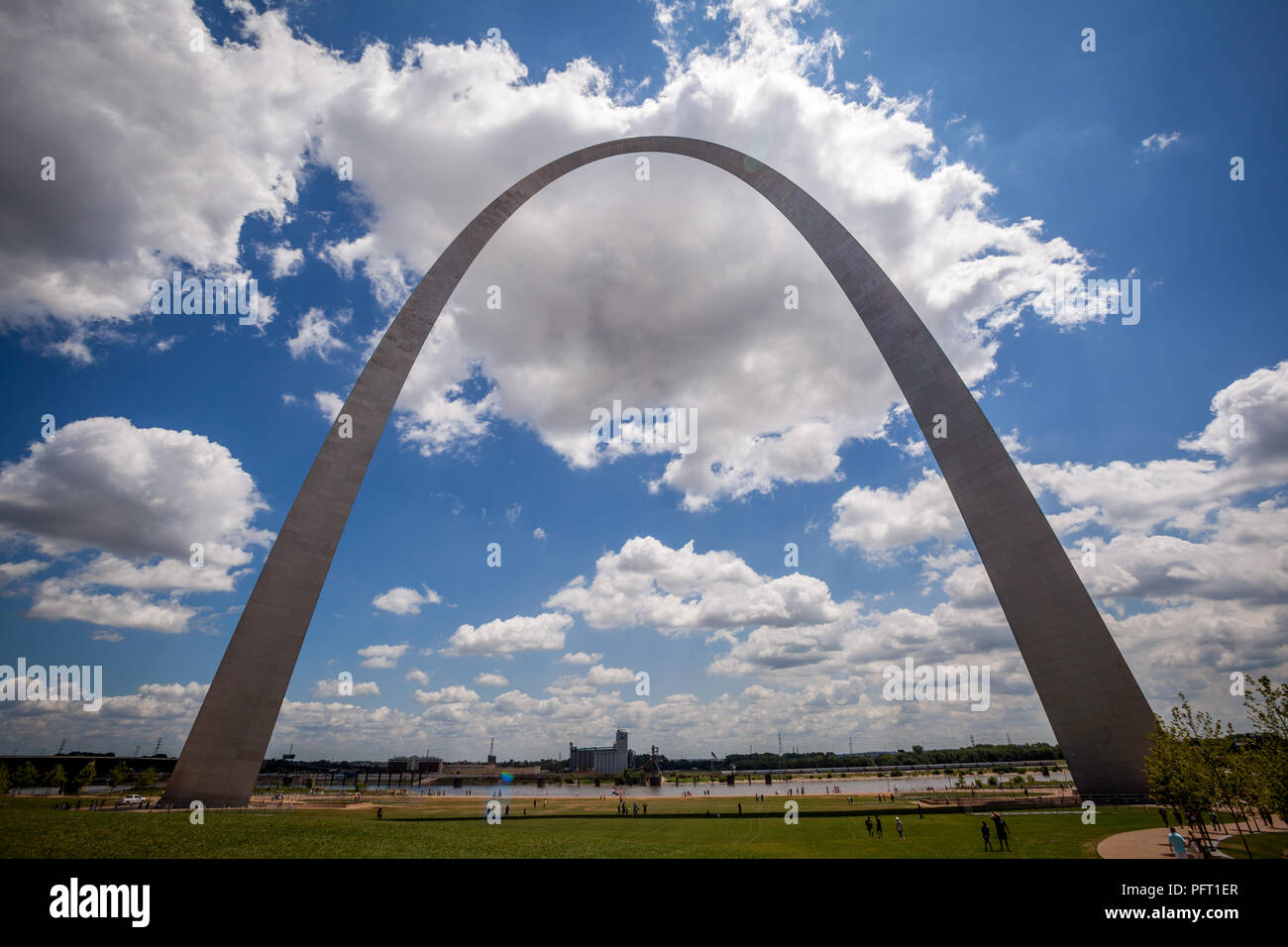 St. Louis Arch Stock Photo - Alamy