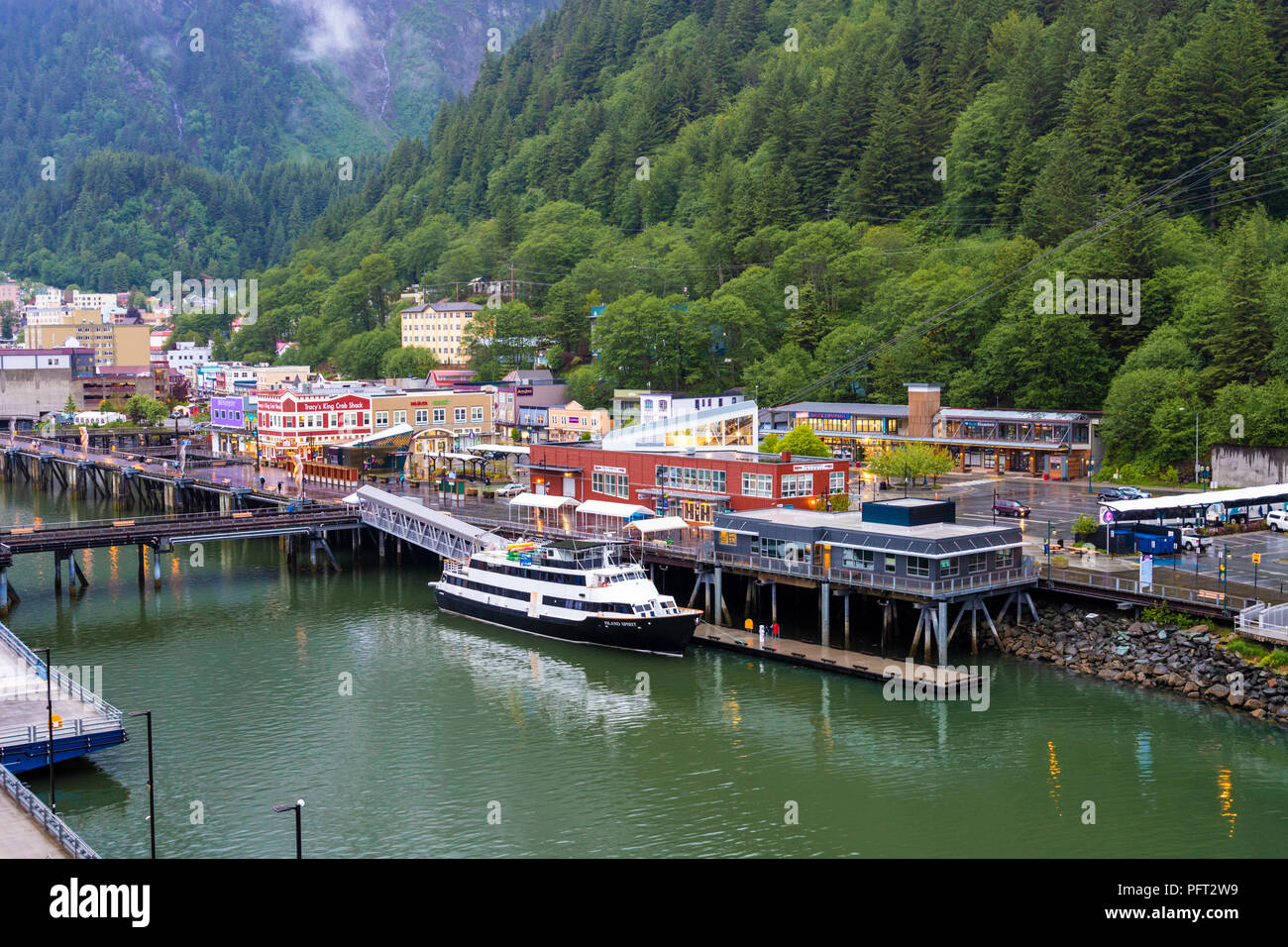 Cruise ship port juneau alaska hi-res stock photography and images - Alamy