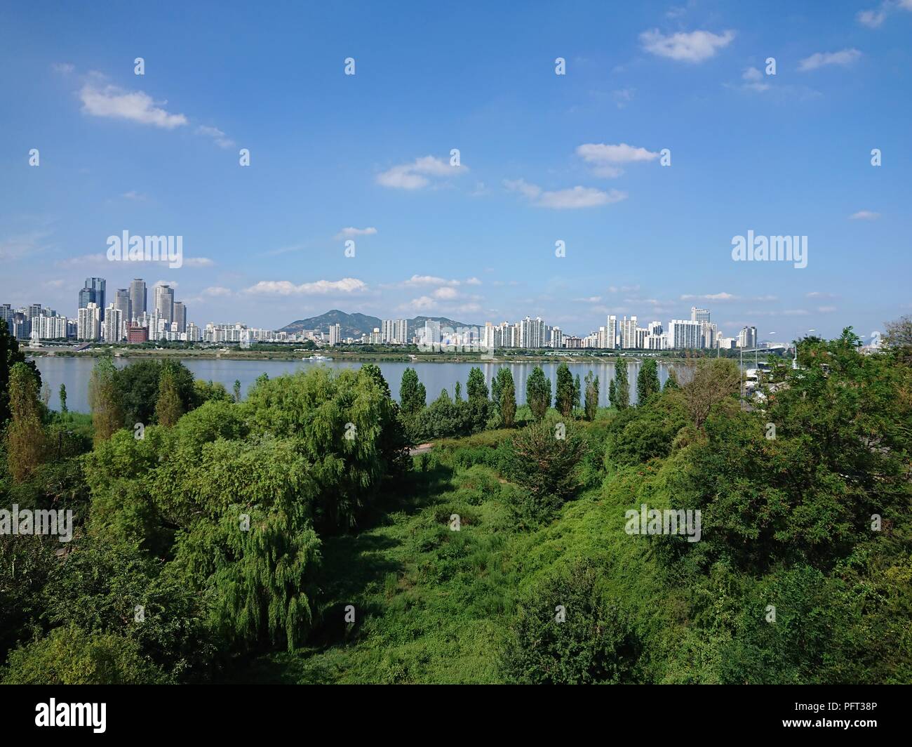 View of Han riverside, Seoul, South Korea Stock Photo - Alamy