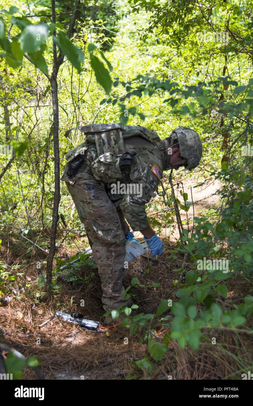 79th ordnance battalion eod hi-res stock photography and images - Alamy