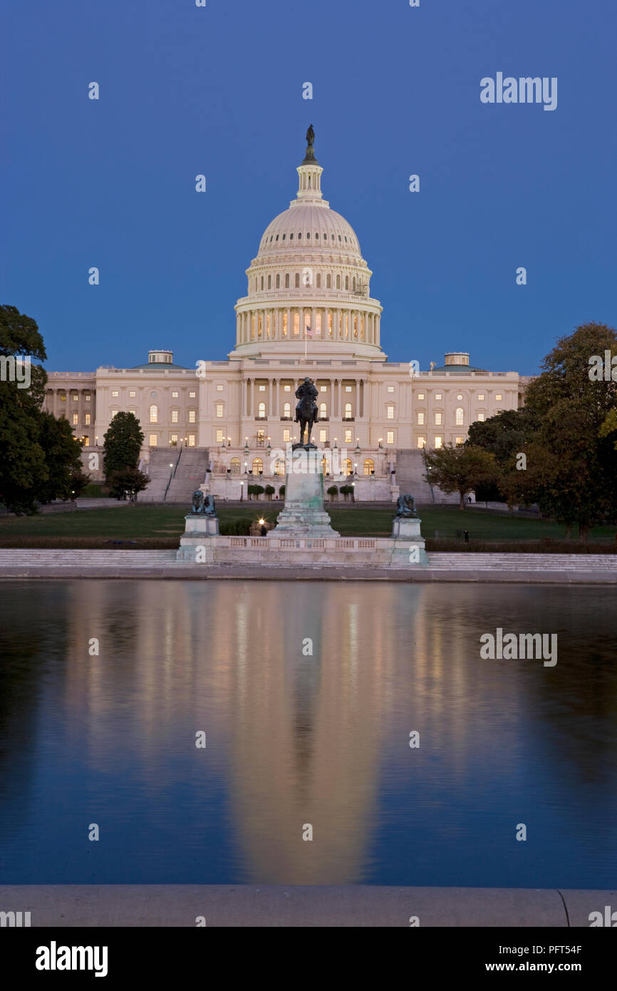 Capitol seen in reflecting hi-res stock photography and images - Alamy
