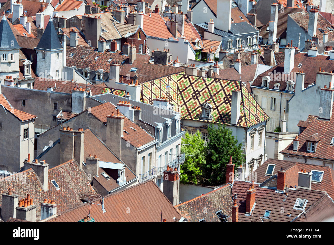 Toits High Resolution Stock Photography and Images - Alamy