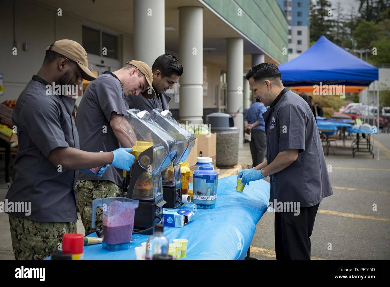 BREMERTON, Wash. (June 1, 2018) Culinary specialists, assigned to the ...