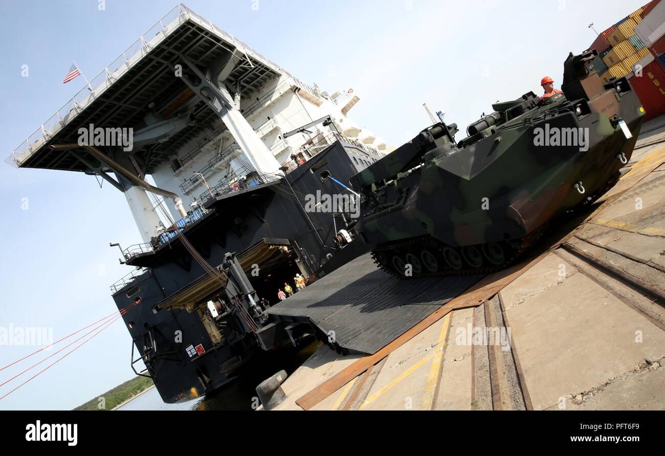 Usns sgt william r button t ak 3012 hi-res stock photography and images ...