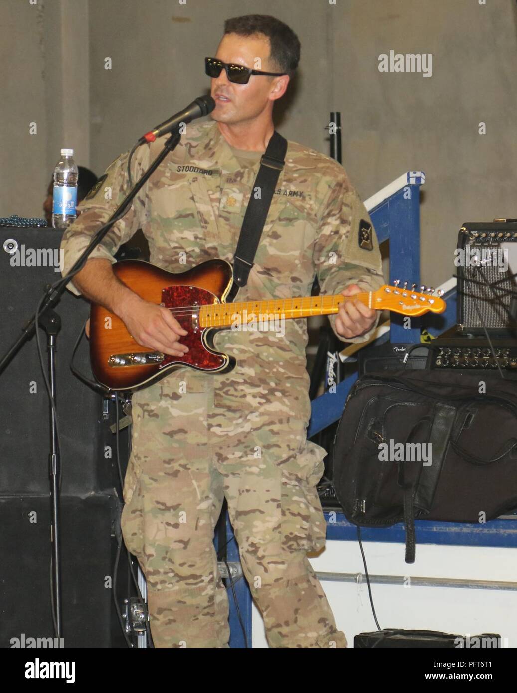 Baghdad diplomatic support center hi-res stock photography and images ...