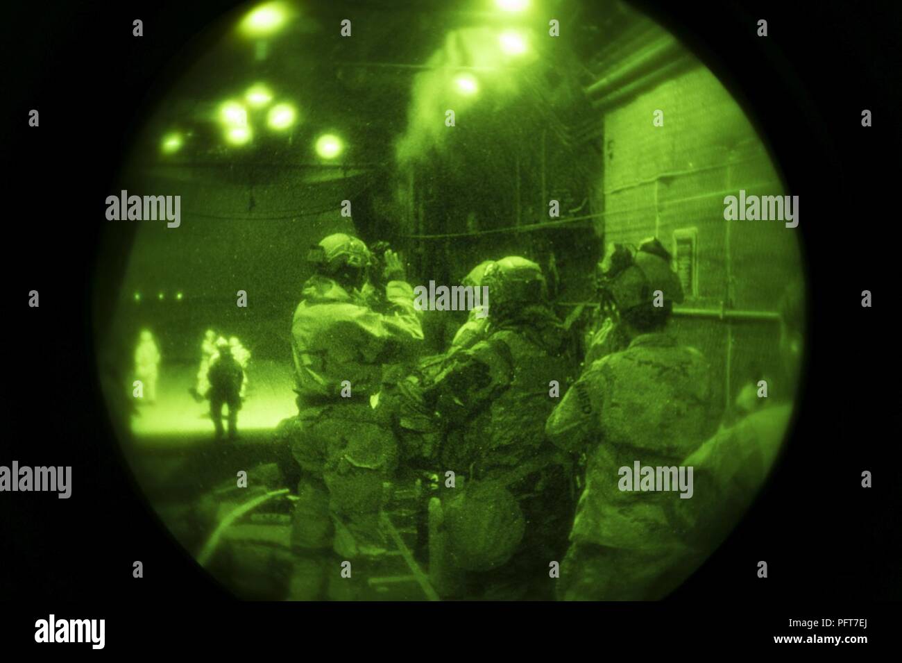 Air Commandos with the 1st Special Operations Wing participate in the ...