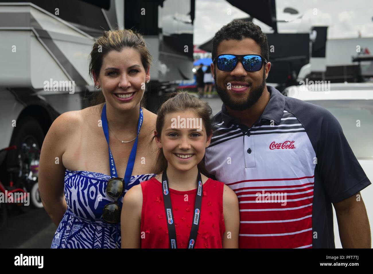 Family members of Tech. Sgt. Scott Duffman pose with Darrel “Bubba ...