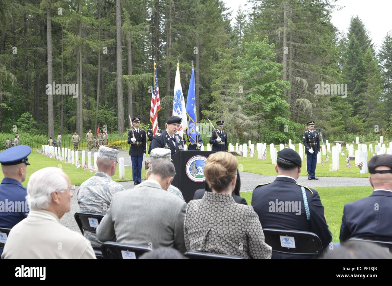 Camp lewis cemetery hi-res stock photography and images - Alamy