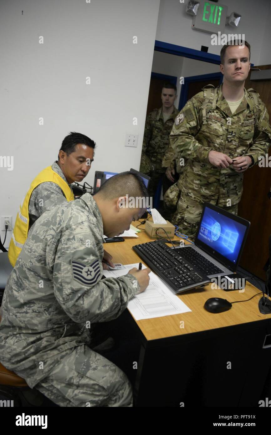 California Air National Guardsmen aerial porters from the 129th ...