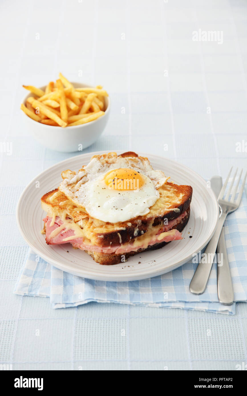 Croque madame hi-res stock photography and images - Alamy