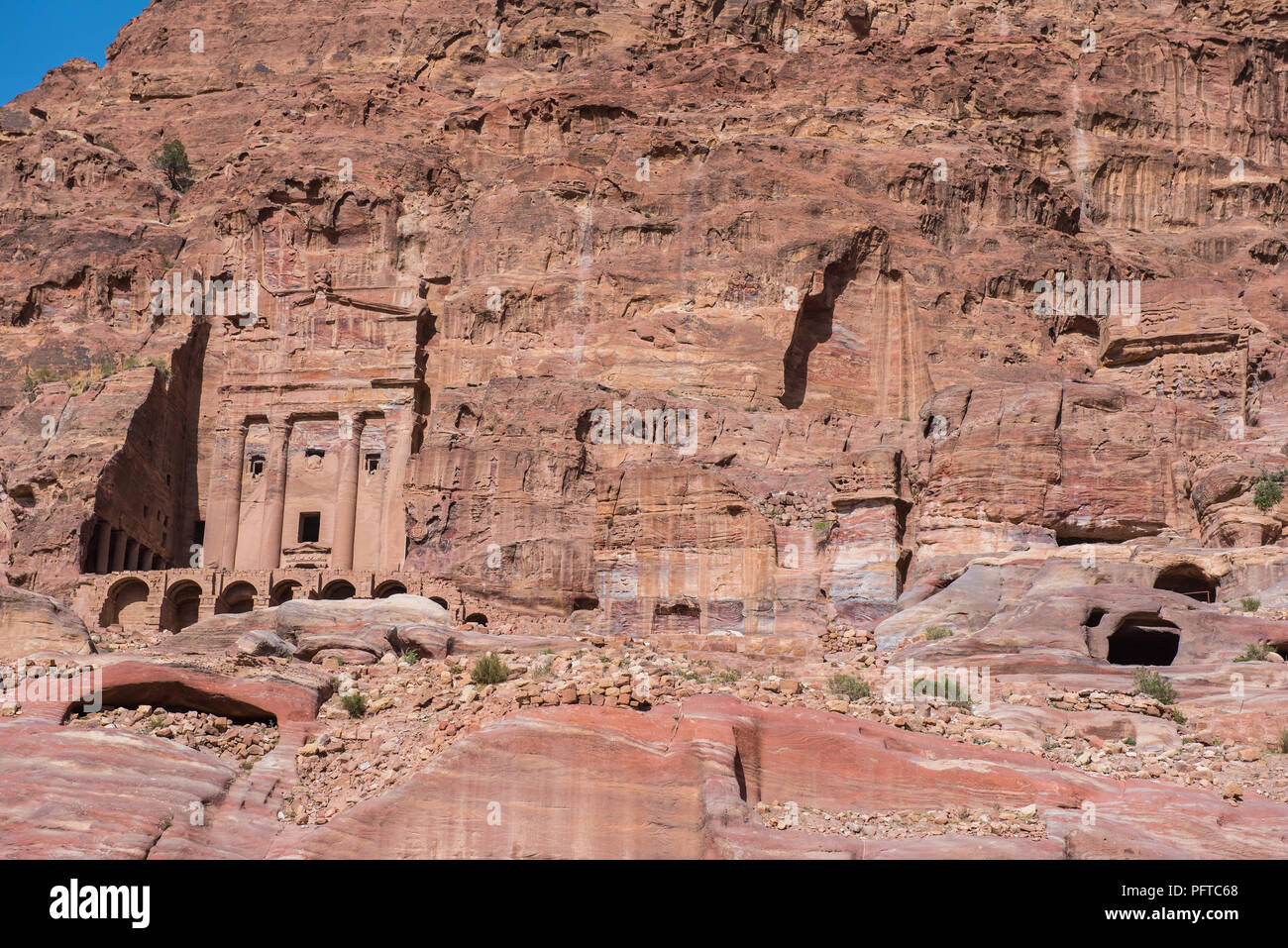 Nabatean tombs in the ancient city of Petra, Jordan Stock Photo - Alamy
