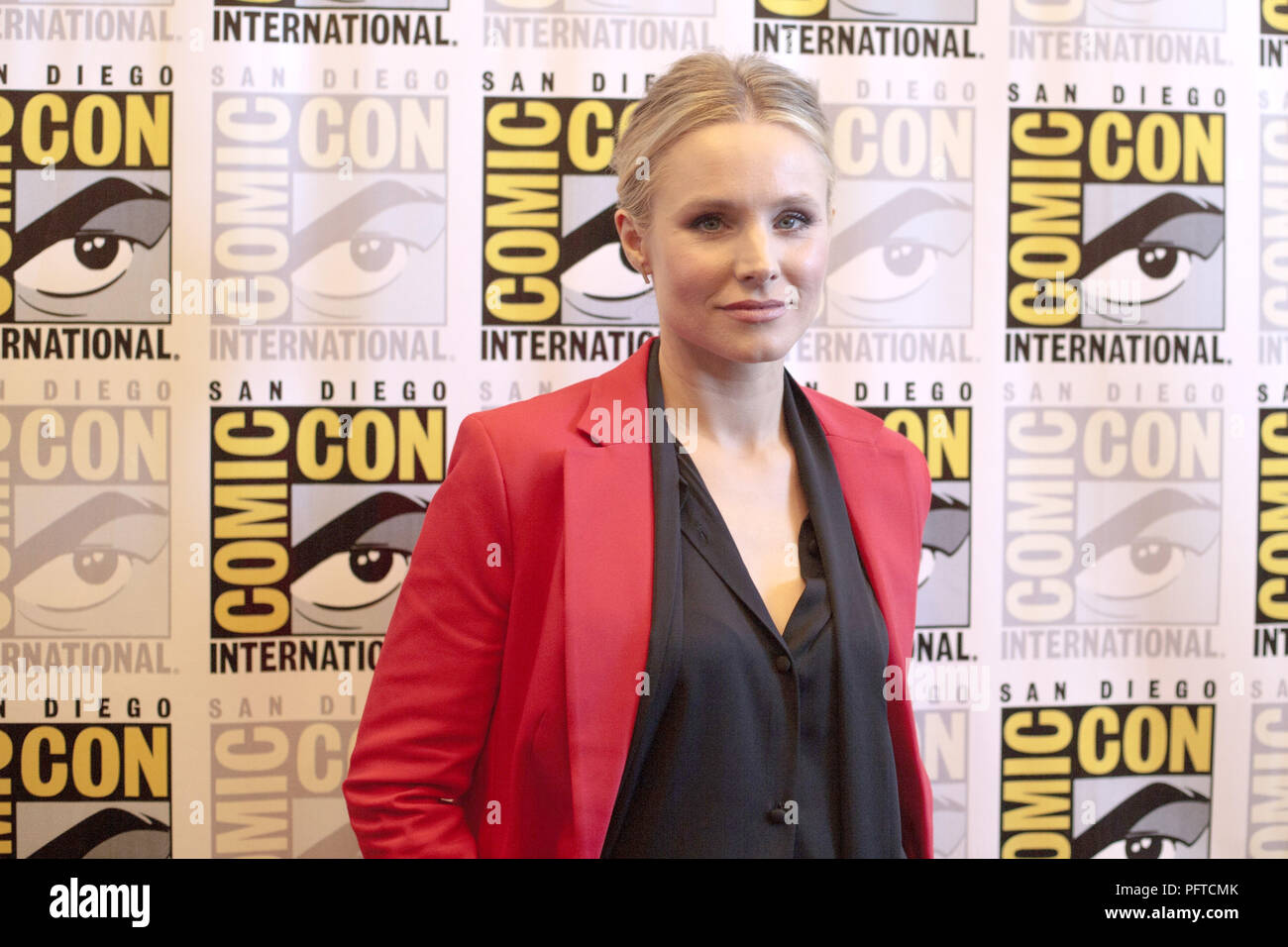 2018 San Diego Comic Con - The Good Place - Photocall Featuring ...