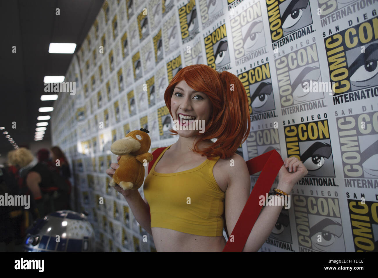 2018 San Diego Comic Con - Cosplay - Cosplayers Featuring: Pokemon ...