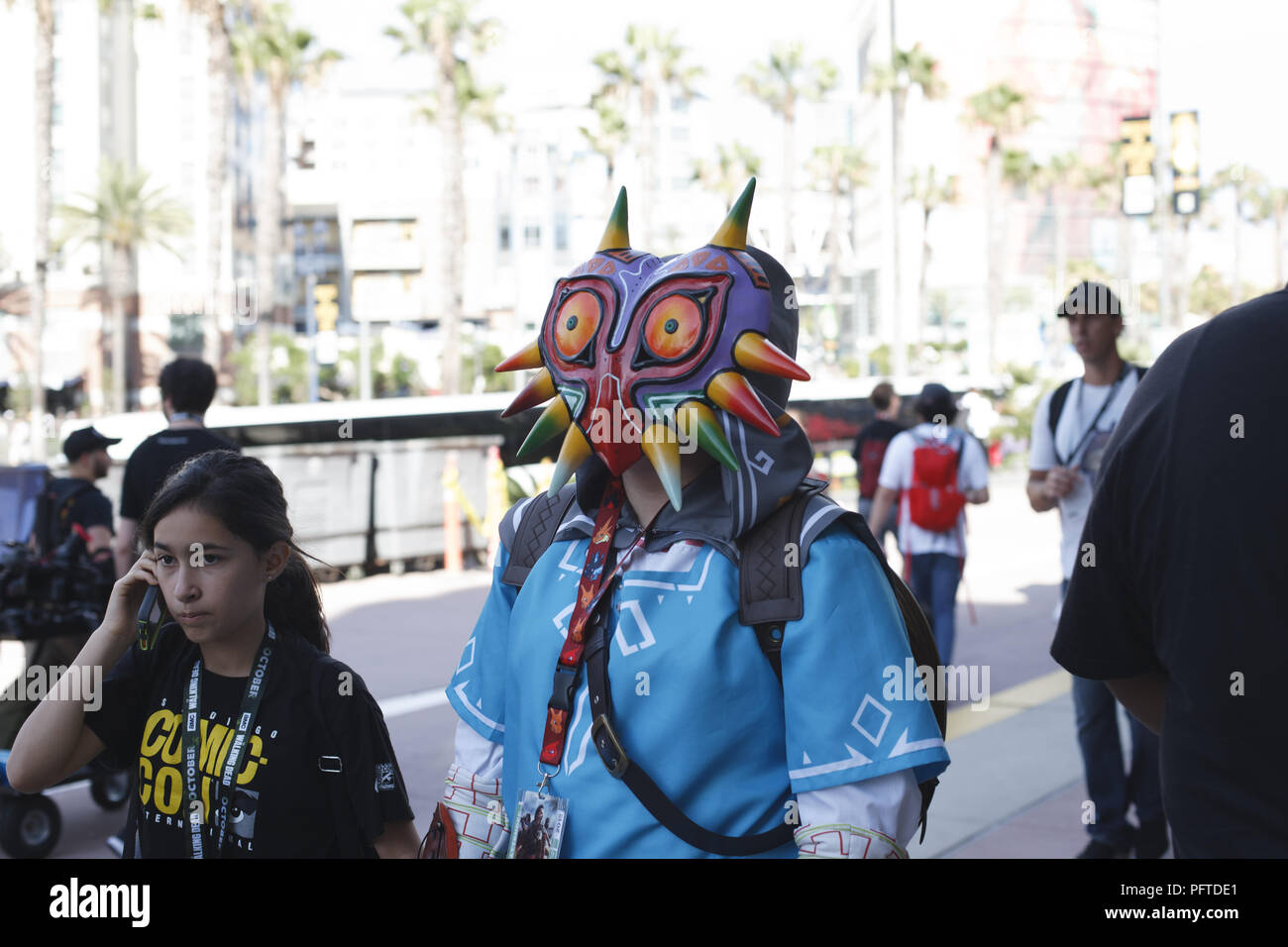 Link Wearing Majoras Mask