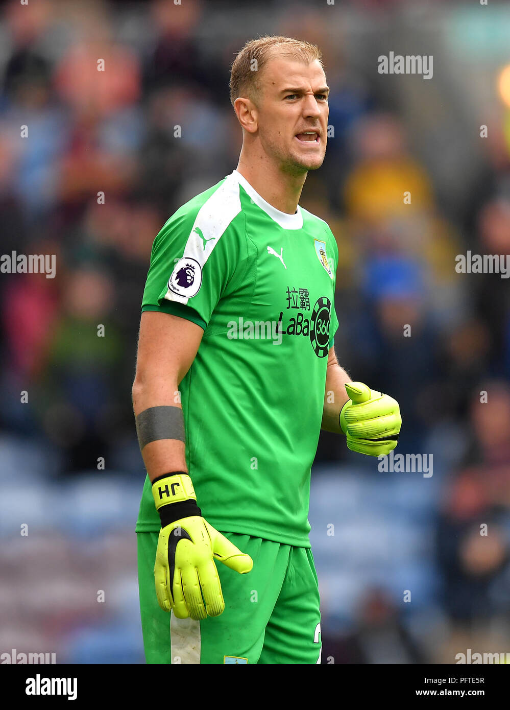 Burnley goalkeeper Joe Hart Stock Photo - Alamy
