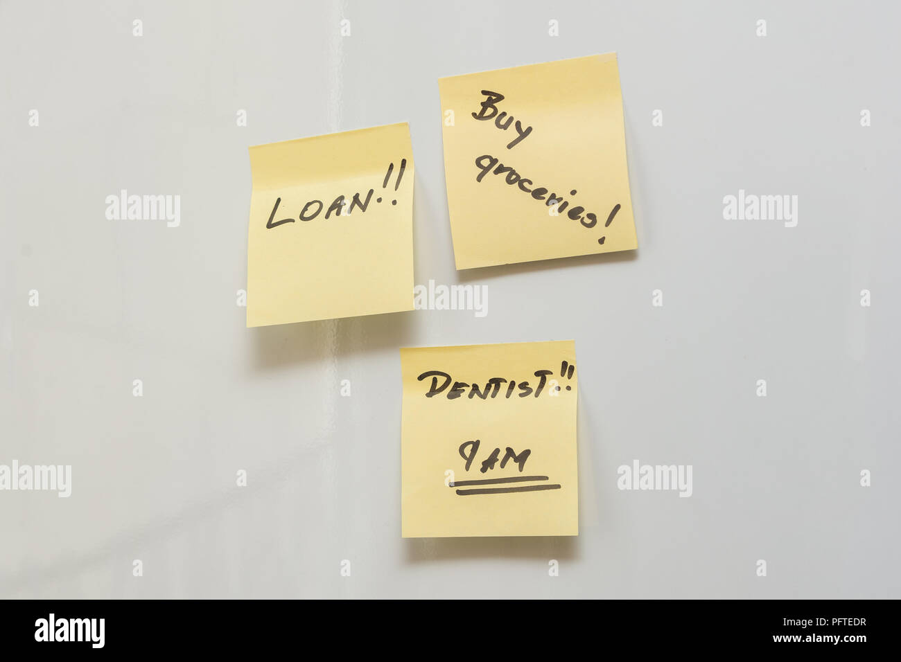 memo on white background handwritten memo Stock Photo - Alamy