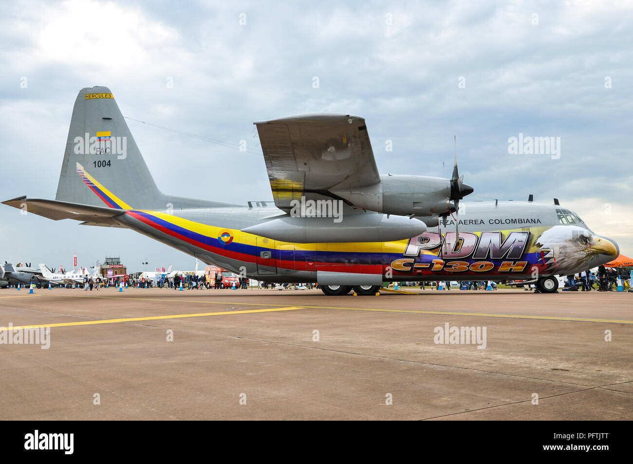 Raf c 130 hercules hi-res stock photography and images - Alamy