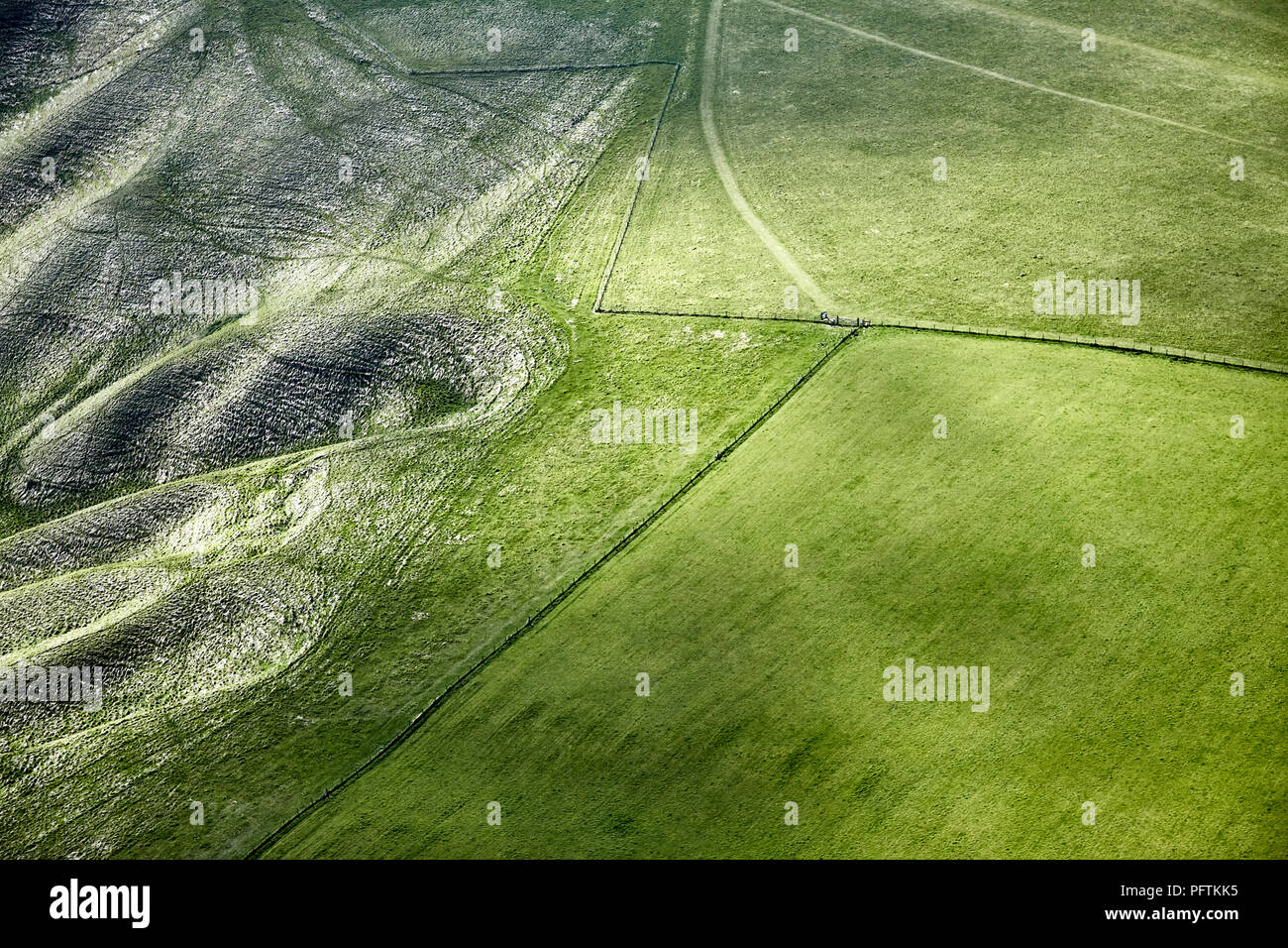 Scarp slope hi-res stock photography and images - Alamy