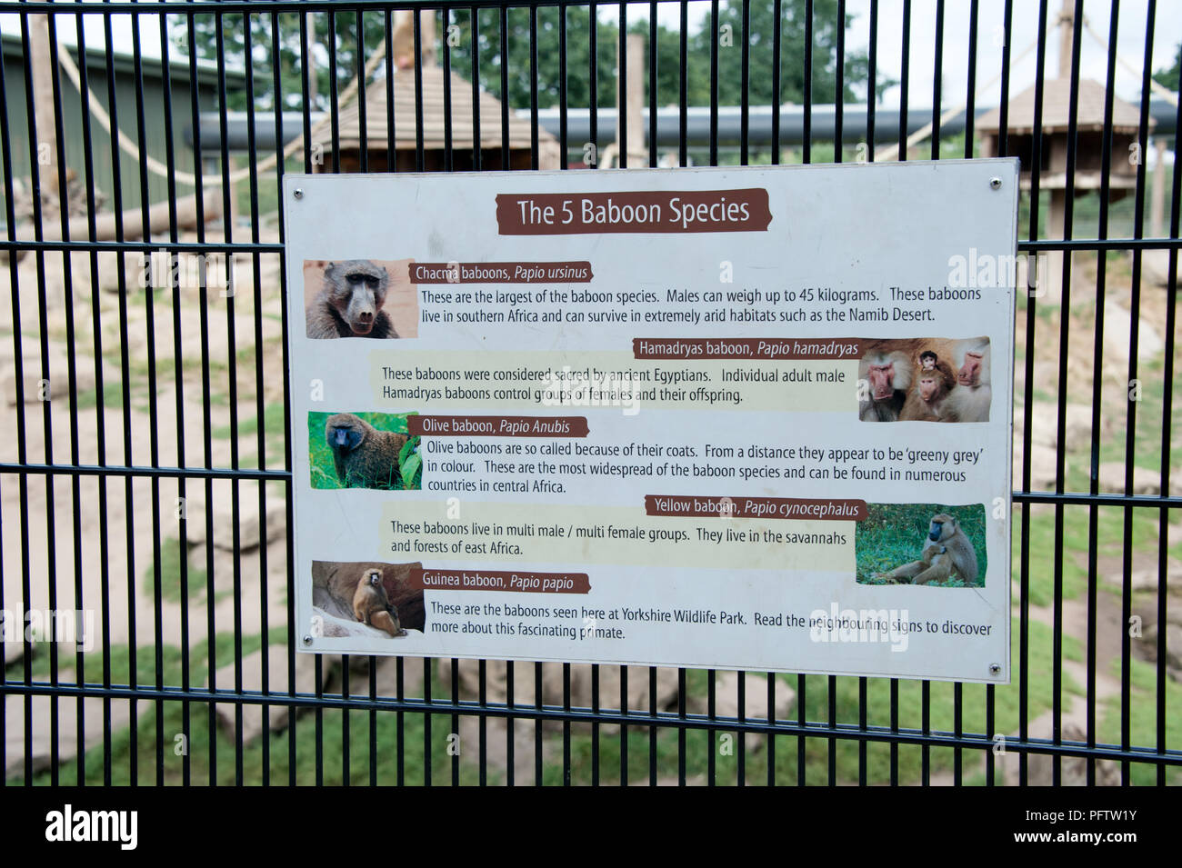 Zoo sign animal information hi-res stock photography and images - Alamy