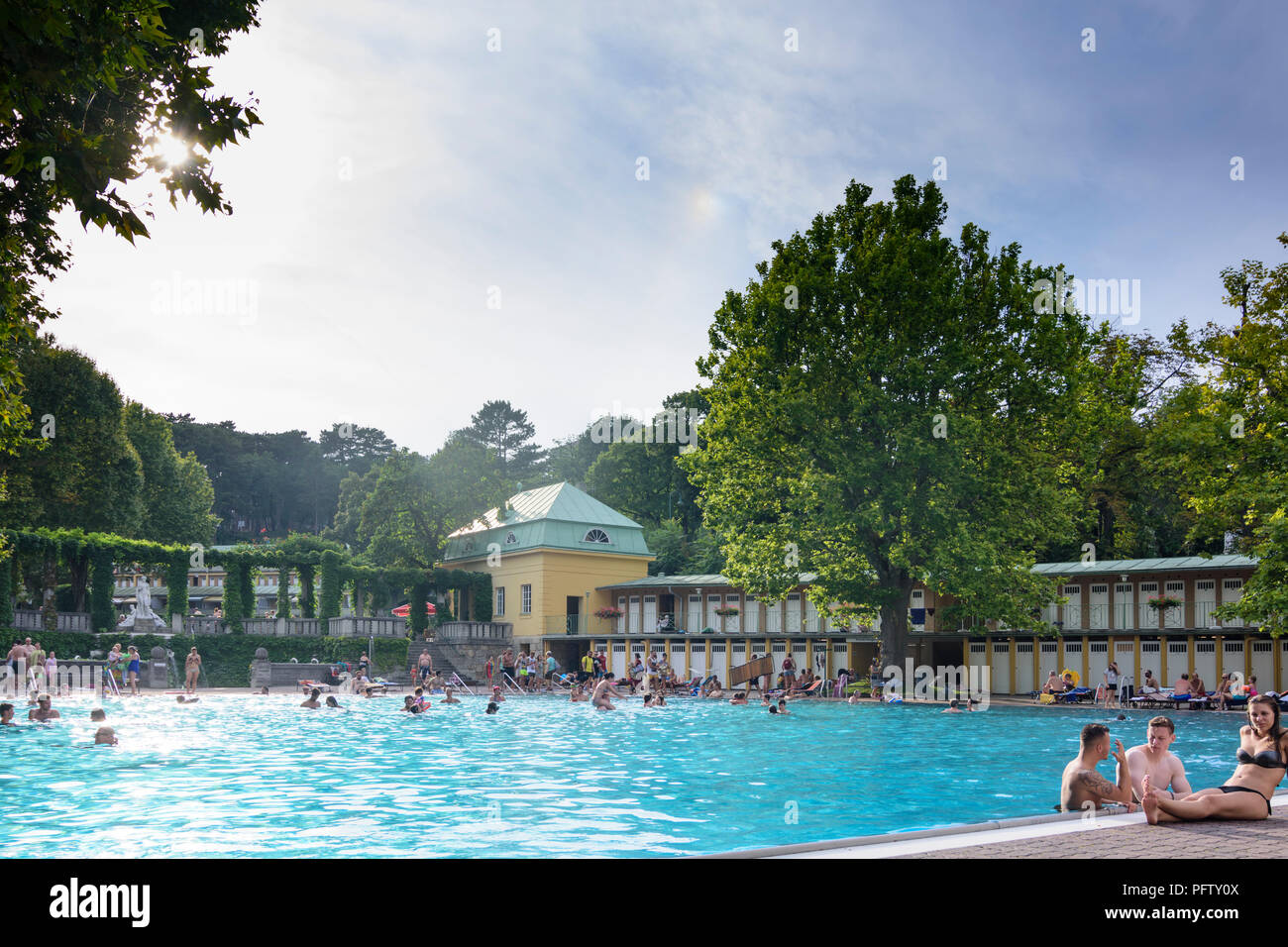 Bad Vöslau: spa Thermal bath Bad Vöslau, bather, Wienerwald, Vienna ...