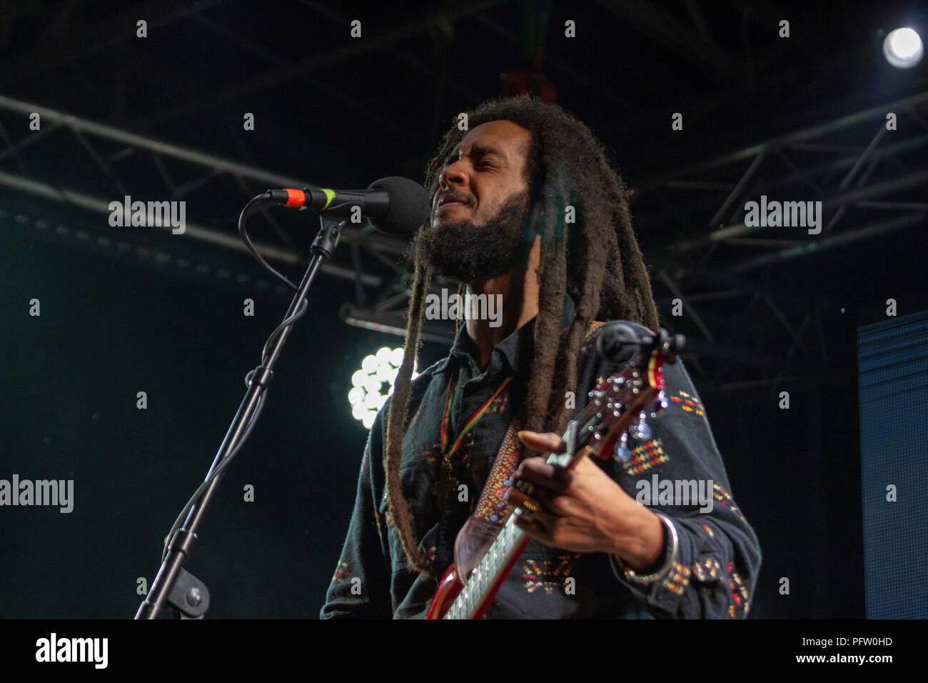 Bob marley wailers jamaican reggae hi-res stock photography and images ...