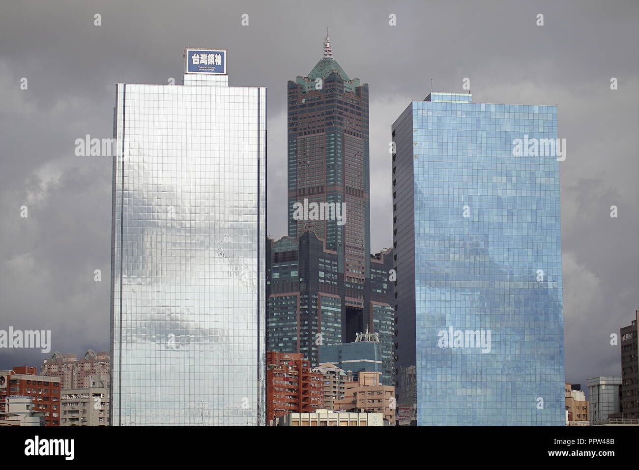 85 Sky Tower Stock Photo - Alamy