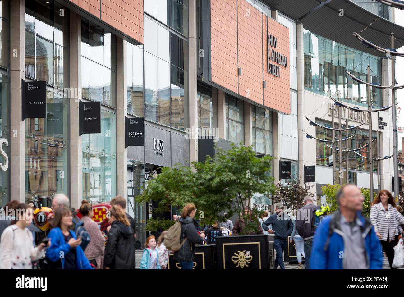 Manchester city centre shopping hi-res stock photography and images - Alamy
