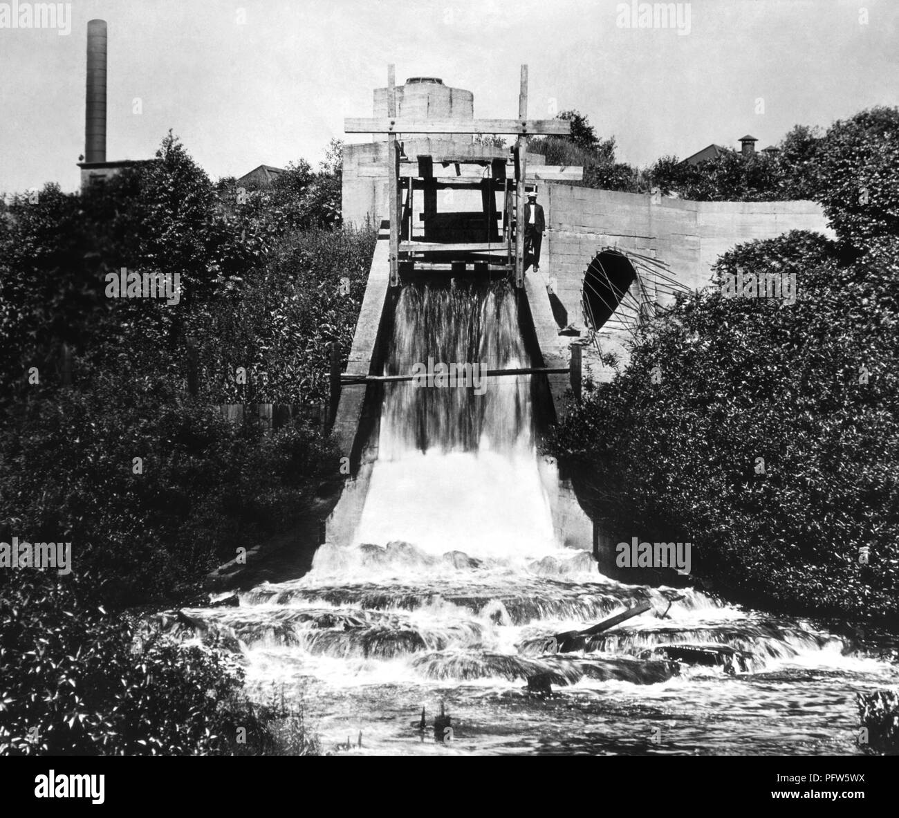 Large weir measuring wastewater flow at a Morgan Park, Minnesota ...