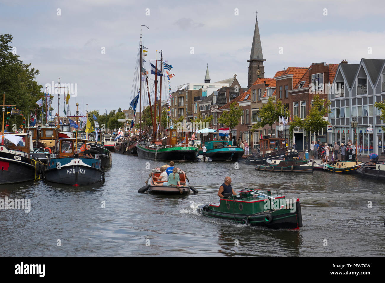 Dutch tug hi-res stock photography and images - Alamy