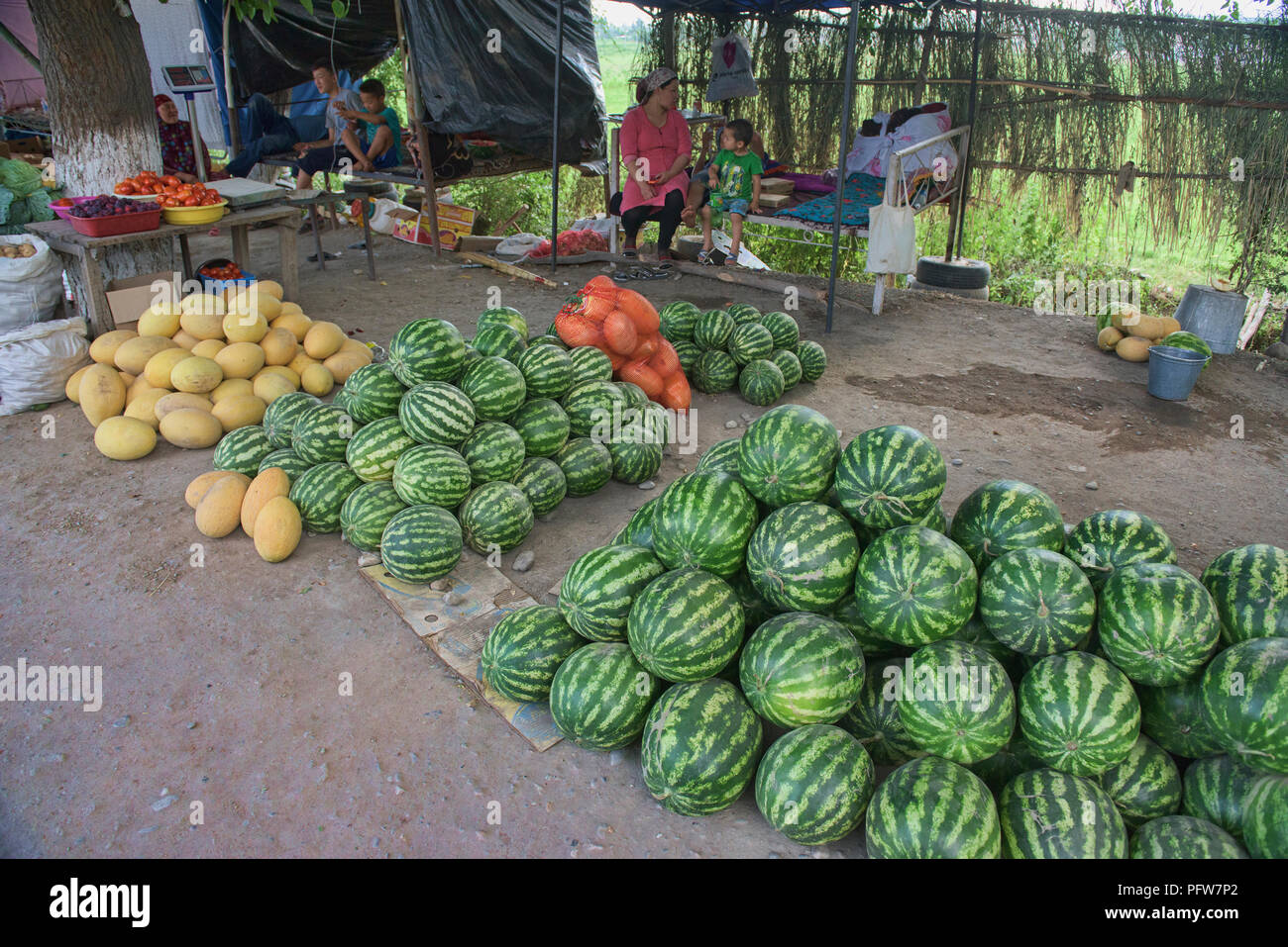 Roadside markets hi-res stock photography and images - Alamy