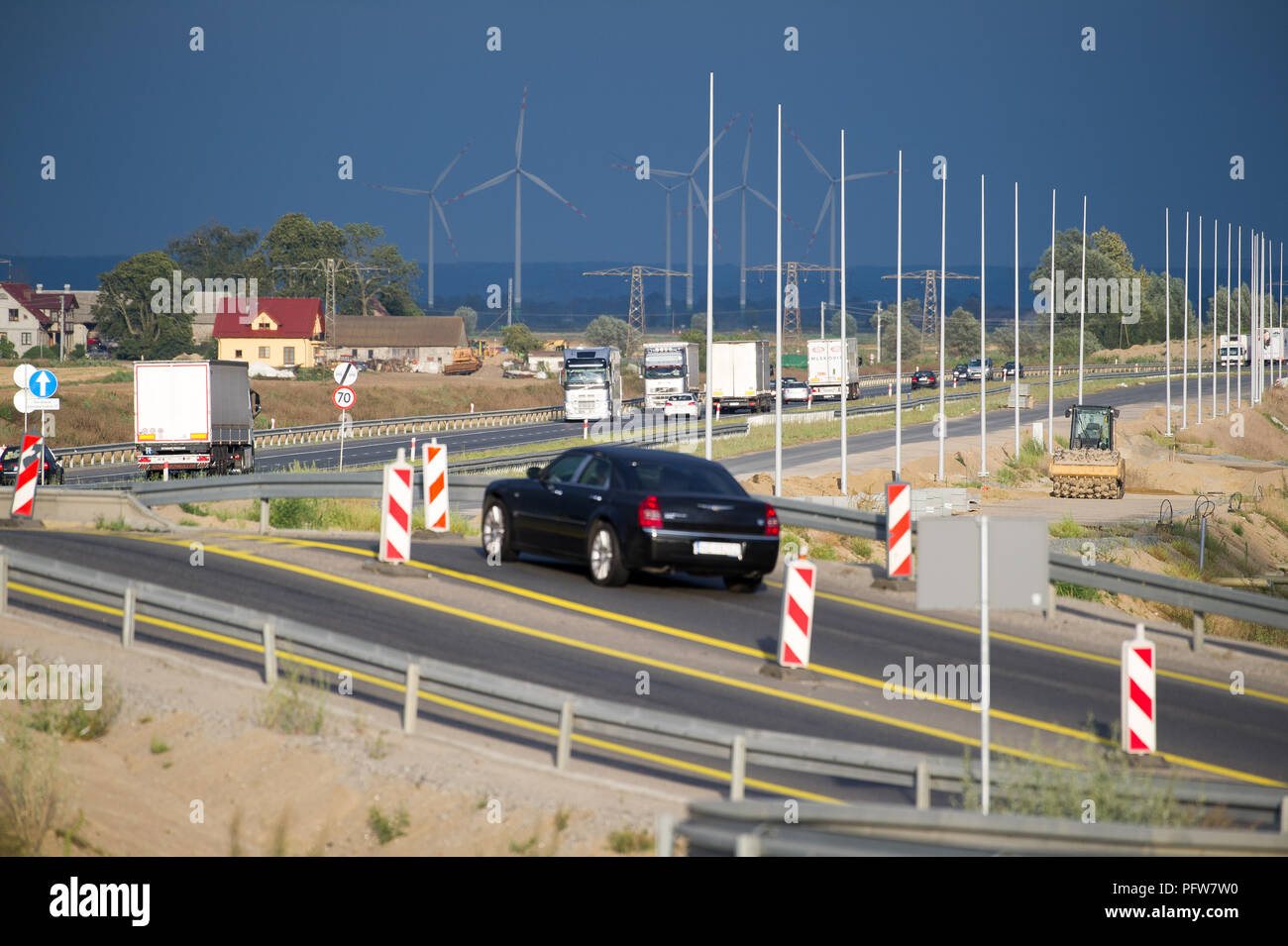 S7 expressway hi-res stock photography and images - Alamy