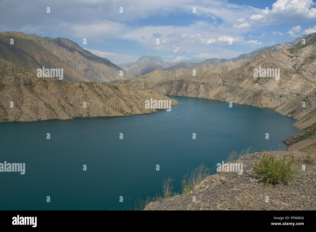 Contrasting colors along the scenic Naryn River, Kyrgyzstan Stock Photo ...