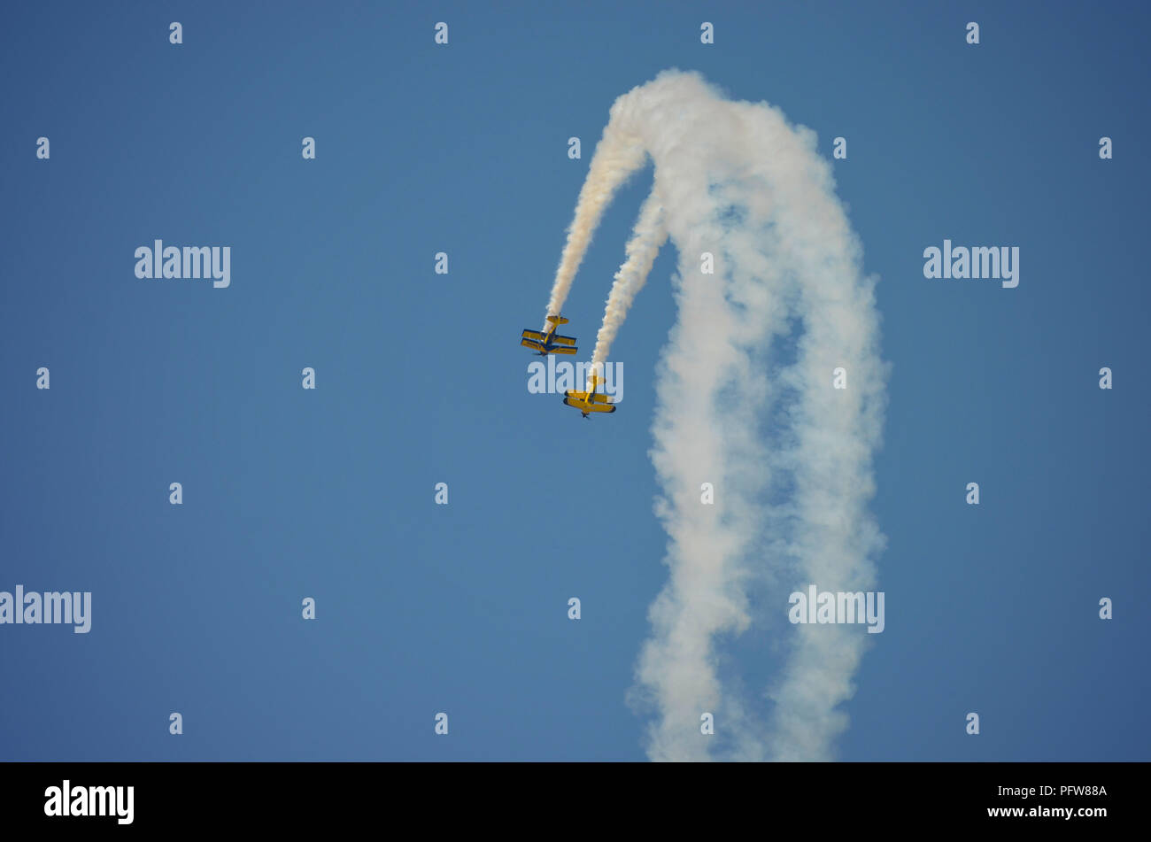 Four flights formation hi-res stock photography and images - Alamy